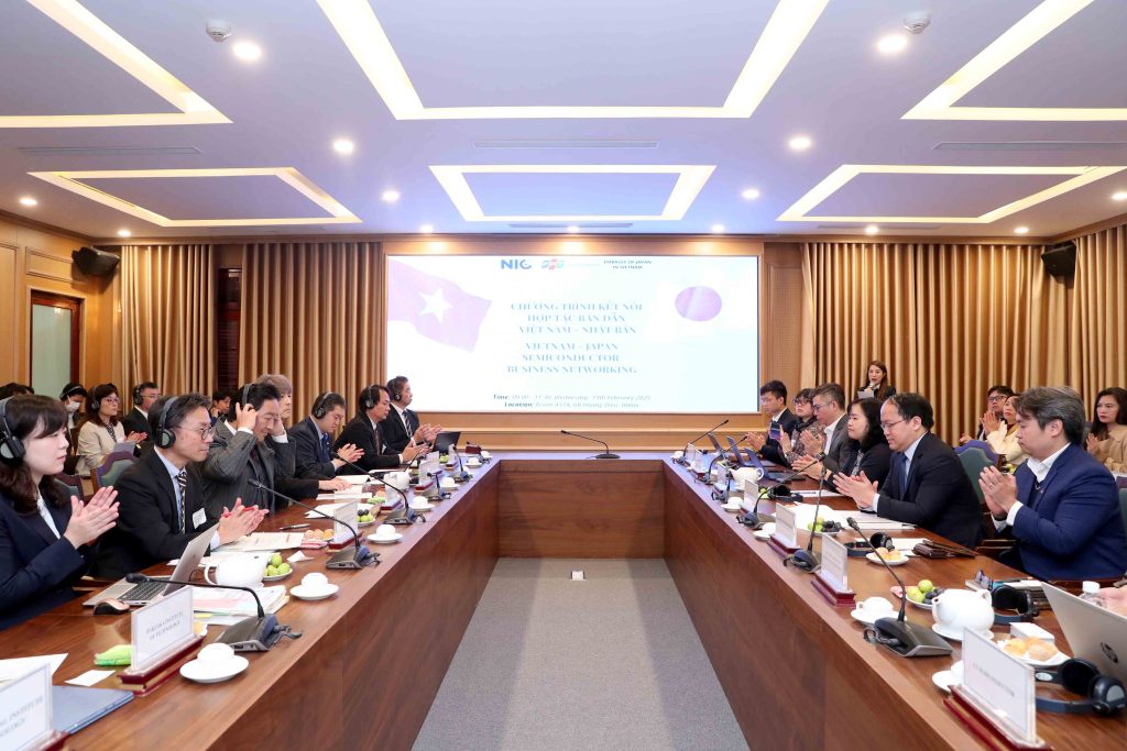 Vietnam-Japan Natural Alliance for Semiconductor Industry to Grow - FPT ...